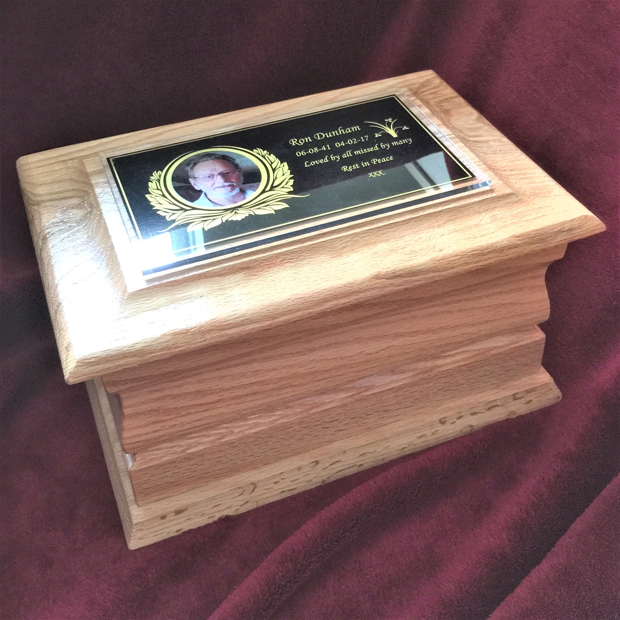 Funeral Urn for Ashes, Adult Casket with Memorial Plaque. – 1st 4 Signs