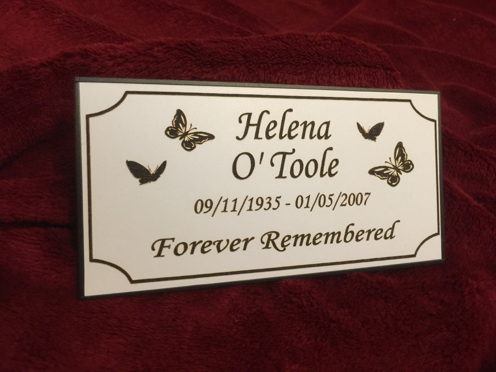 Funeral Urn for Ashes, Adult Casket with Memorial Plaque. – 1st 4 Signs